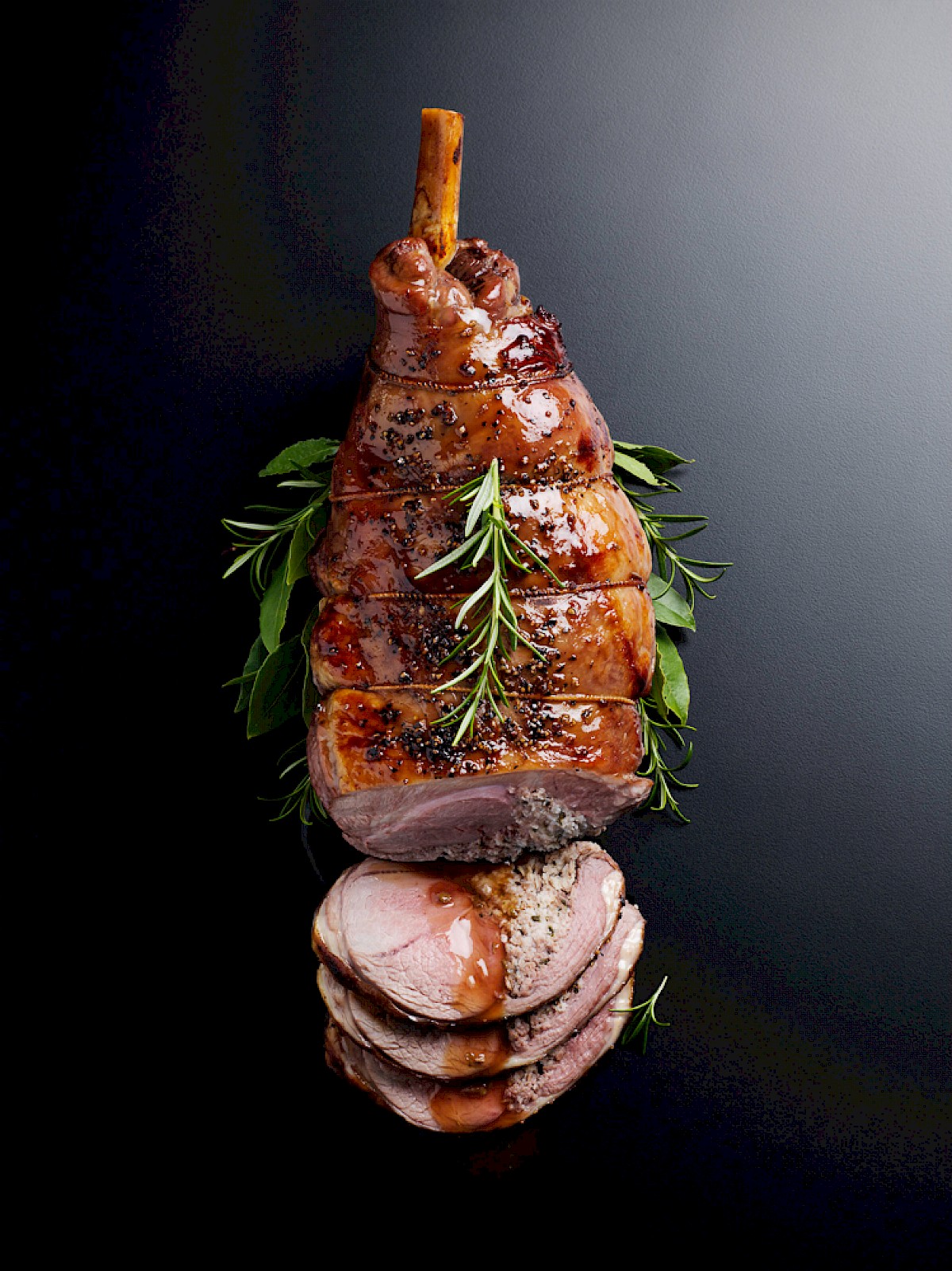 Easy Carve Lamb Leg - Karen Thomas Photography