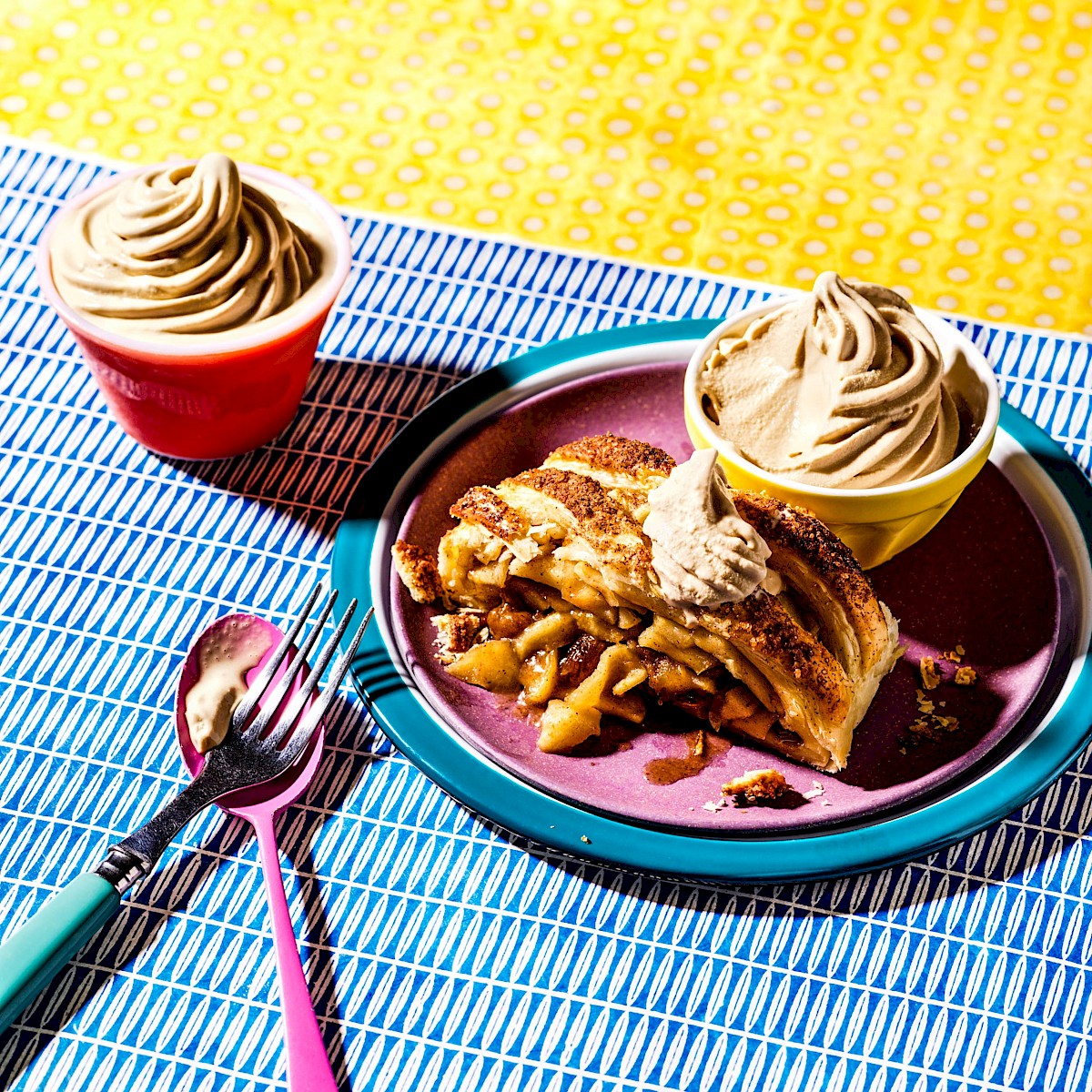 Fwip apple strudel with whippy ice cream - Karen Thomas Photography